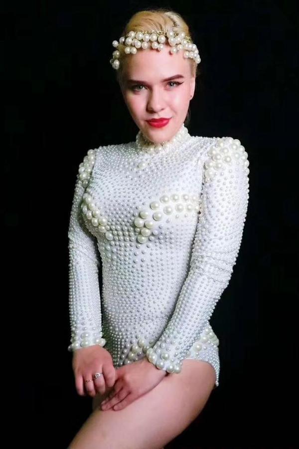 White Mellow Pearl - Costumes - Raywigs